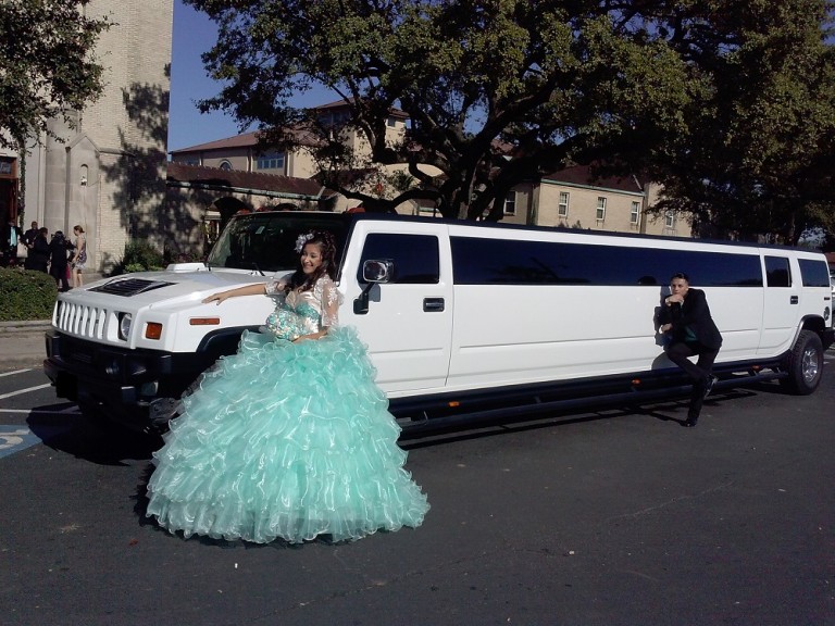HOUSTON QUINCEANERA LIMO SERVICESERVICIO DE LIMOSINA PARA QUINCEANERA ...